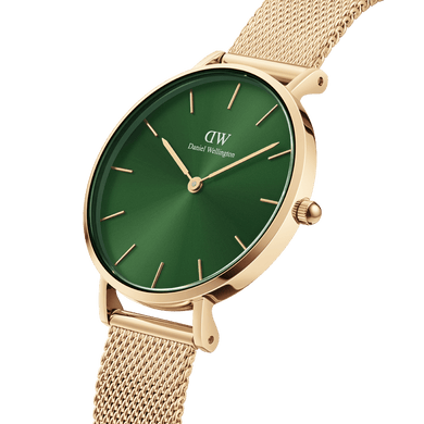 Buy Watches for Men and Women in Gold and Silver from DW