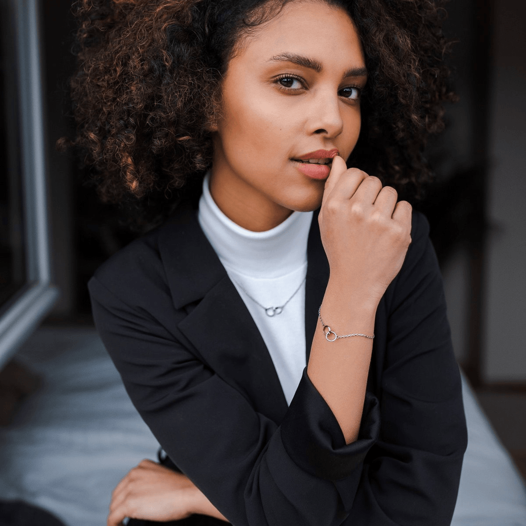 Jewellery - Necklaces for women in silver and rose gold | DW
